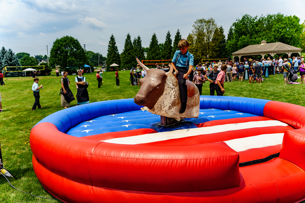 Mechanical Bull Rides For Carnivals Festivals And More Buckin Wild